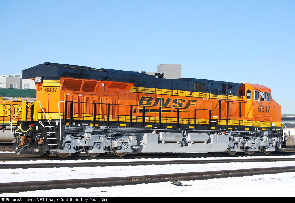 BNSF 6837
